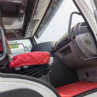 China Howo 6 * 4 Semi-Trailer Tractor Front Double Wheel Drive Freight Truck Front 380 Horsepower Tractor Trailer Head for sale