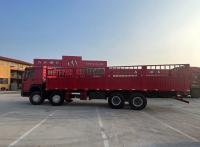 China Fence Truck Used Cargo Trucks With SINOTRUCK Engine And 10 Or 12 Wheels for sale