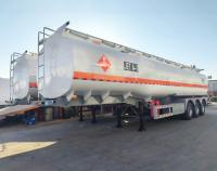 China Ordinary Liquid Transportation Semi Trailer Refueling Trucks Large Oil Tank Trucks Liquefied Natural Gas Transportation for sale