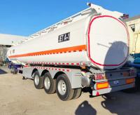 China Ordinary Liquid Transportation Semi Trailer Refueling Trucks Large Oil Tank Trucks Liquefied Natural Gas Transportation for sale