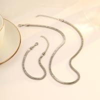 China 2024 Hot Selling Titanium Steel Necklace Bracelet Hiphop Punk Style Highend Clavicle Chain Design for Men and Women Necklace for sale