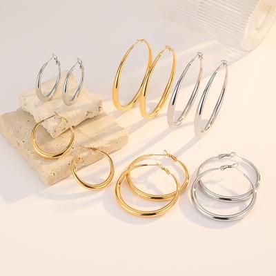 China Fashion European and American Style Stainless Steel Hoop Earrings 18K PVD Plated Large Hoop Earrings for Women's Birthday Party for sale