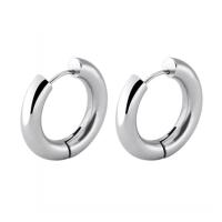 China Stainless Steel 18K PVD Plated Hoop Earrings Simple Versatile Suitable for Both Men and Women Hip Hop Style for sale