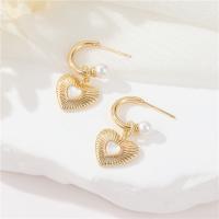 China Wholesale 14K Gold Plated Earrings Cute Zircon Heart Shape Shell Earring Bow Pearl Women's Earring Accessories for sale
