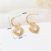 China Wholesale 14K Gold Plated Earrings Cute Zircon Heart Shape Shell Earring Bow Pearl Women's Earring Accessories for sale