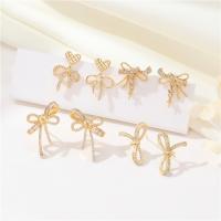 China Hot Selling Earrings Accessories 14K Gold Bow Earrings for Women Cute Heart Shaped Straps Earings DIY Jewelry Findings for sale