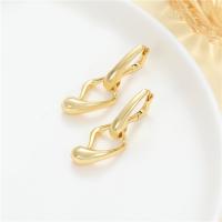 China Factory Jewelry Wholesale Simple Design Twist Shape Earrings 14K Gold Plated Thick Huggie Hoop Earrings for sale