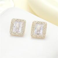 China Wholesale 14K Gold Plated Brass Earring Trendy Inlaid Zircon Heart Square Round Shape Stud Earrings for Women for sale