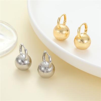 China Round Ball Earring 14K Gold Plate Brass Fashion Design Simple Texture Loop Hoop Earrings Jewelry Design for Women for sale