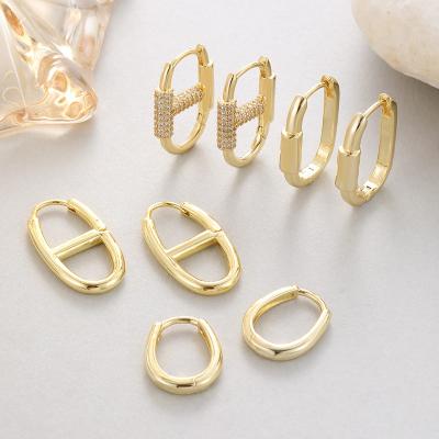 China High Quality14K Gold Jewelry Huggie Earring Personalized Fashion Geometric Smooth Teardrop Shape Oval Zircon Hoop Earrings for sale