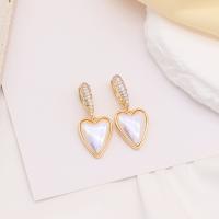 China 14K Gold Plating Fashion New Design Pearl Heart Shaped Zircon Hoop Earring for Women's Jewelry Earrings for sale