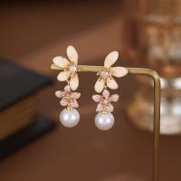 China Fashion Party Flower Pearl Stud Earring Factory Wholesale Custom Brass 14k Gold Plated Enamel Zircon Women's Jewelry Earrings for sale
