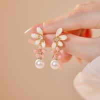 China Fashion Party Flower Pearl Stud Earring Factory Wholesale Custom Brass 14k Gold Plated Enamel Zircon Women's Jewelry Earrings for sale