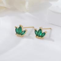 China Custom 14K Gold Plated Brass Mini Cubic Zirconia Red Heart Stone Diamond Stud Earrings Jewellery Wholesale for Women for sale