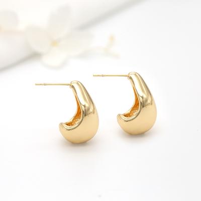 China Fashion Minimalist Design With 14K Gold Plated Spoon Shaped Studs and Smooth Surface Customization for Women's Jewelry Earrings for sale