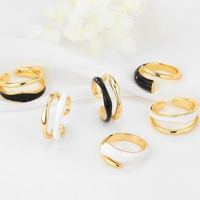 China Fashion 14K Gold Plated Adjustable Ring With Geometric Enamel Black and White Women's Open Jewelry Rings for sale
