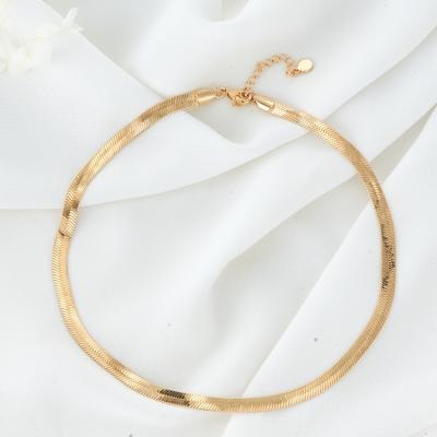 China Wholesale Trendy Brass 14K Gold Plated Flat Snake Bone Necklace Chains for sale