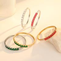China Fashion Jewelry Round Brass 18K Gold Plated Zircon Opened Bracelet for sale