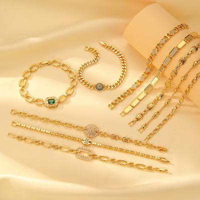 China Personalized Trendy 14K Gold Plated Brass Zircon Devil's Eye Palladium Gold Geometric Ladies Toggle Clasp Link Chain Bracelet for sale