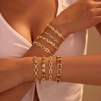 China Personalized Trendy Jewelry 14K Gold Plated Brass Zircon Palladium Gold Geometric Ladies Toggle Clasp Link Chain Bracelet for sale
