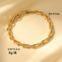 China Personalized Trendy Jewelry 14K Gold Plated Brass Zircon Palladium Gold Geometric Ladies Toggle Clasp Link Chain Bracelet for sale