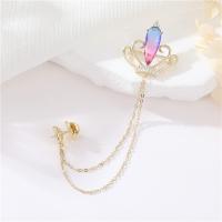 China Factory Wholesale Brass Fashionable Highend Zircon Crown Brooch With Chain Retro Highend Suit Sweater Dress Skirt Accessories for sale