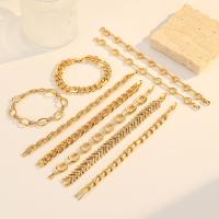 China Personalized Trendy Jewelry 18K Gold Plated Brass Zircon Palladium Gold Geometric Ladies Toggle Clasp Link Chain Bracelet for sale