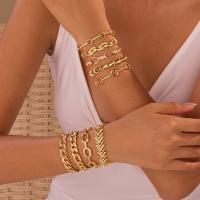 China Personalized Trendy Jewelry 18K Gold Plated Brass Zircon Palladium Gold Geometric Ladies Toggle Clasp Link Chain Bracelet for sale