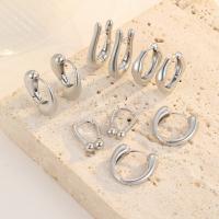 China Wholesale Fashion Geometric Water Drop Earrings for Women 14KGold Silver Plated Hoop Earrings Daily Jewelry Huggie Earrings for sale