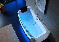 China 1700×800×600mm Massage Bathtub with 1.0HP Pump, 8 LED Jets, and Front LED Glass for sale