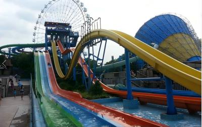 China Hump Stainless Steel Water Slide in Aqua Park for sale