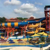 China Family Rafting Aqua Park Water Slide Oxidation Resistant 15-20m for sale