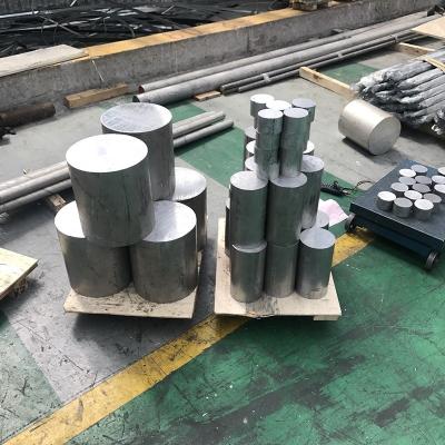 China ASTM A276 AISI 420 431 Half Cutting Stainless Steel Round Bar 10mm-1200mm for sale