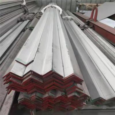 China Galvanized Equal Steel Angle Bar S235 A36 St37 Hot Rolled 2-6mm Thickness 4-12m Length for sale