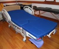 China Multi Function Electrical Maternity Bed for sale