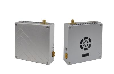 China CD30HPT 2.4G UAV Video and data radio Full Hd Wireless Transmitter Double Antenna design for sale
