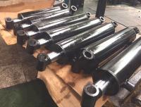 China Welded Cross Tube 1 Inch Hydraulic Cylinder 14-25Mpa for Construction Machine for sale