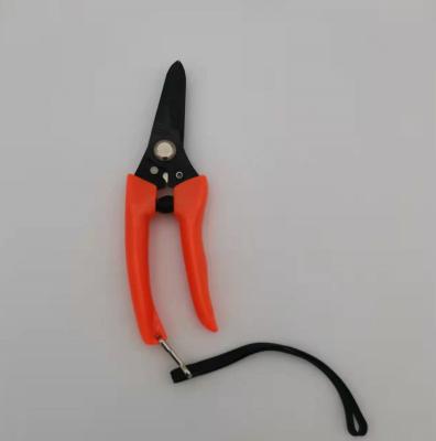 China Red color sharp gardening shears, 8 inches flower Carbon steel plow Bypass pruning shears for sale