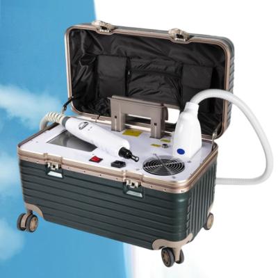 China Multifunctional RF Fractional Co2 Laser Equipment For Beauty Salon Scar Removal for sale