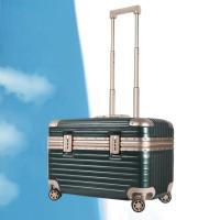 China Multifunctional RF Fractional Co2 Laser Equipment For Beauty Salon Scar Removal for sale