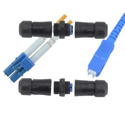 China IP68 Waterproof Outdoor Fiber Optic Extension Cord Adapter Network Cable Connector 10m for sale