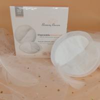 China Leakproof Custom Logo Absorbent Disposable Breastfeeding Postpartum Breast Pads 13cm for sale