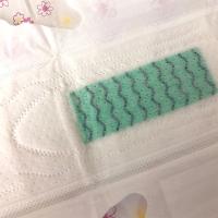 China 150mm-420mm Length Super Absorbent Bamboo Breathable Sanitary Pads For Women Soft Day for sale