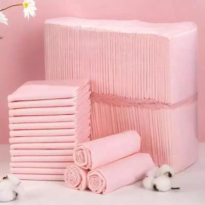 China Highly Absorbent Disposable Incontinence Pads Dry Surface and Soft Breathable Material for sale