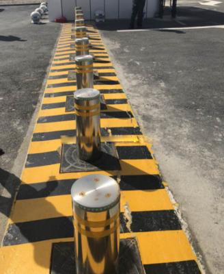 China Stainless Steel Bollards Hydraulic Road Blocker Variable Frequency Controller With LED Light for sale