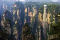China Zhangjiajie National Forest Park China First UNESCO Quartz Sandstone Peak Forest for sale