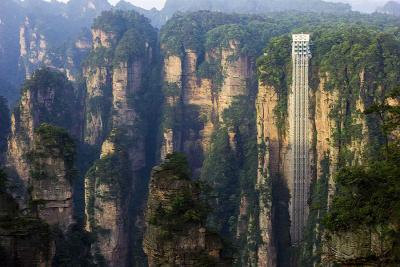China Zhangjiajie National Forest Park China First UNESCO Quartz Sandstone Peak Forest for sale