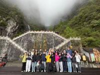 China 5-Day 4-Night Zhangjiajie Group Tour Avatar Scenic Area Tianmen Mountain Adventure for sale