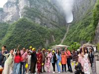 China Zhangjiajie Tianmen Mountain National Forest Park 5A Scenic Spot 1518m Altitude for sale