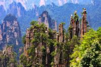 China Zhangjiajie Group Tour 3 Days 2 Nights with Free Cancellation English Guide 15-20 People for sale